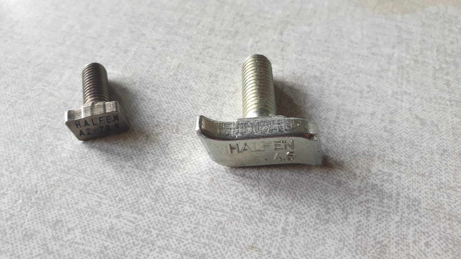 Rail crante HZL 63/63 GAC Fixcity | Accessoires & Supportage | Auvergne ...